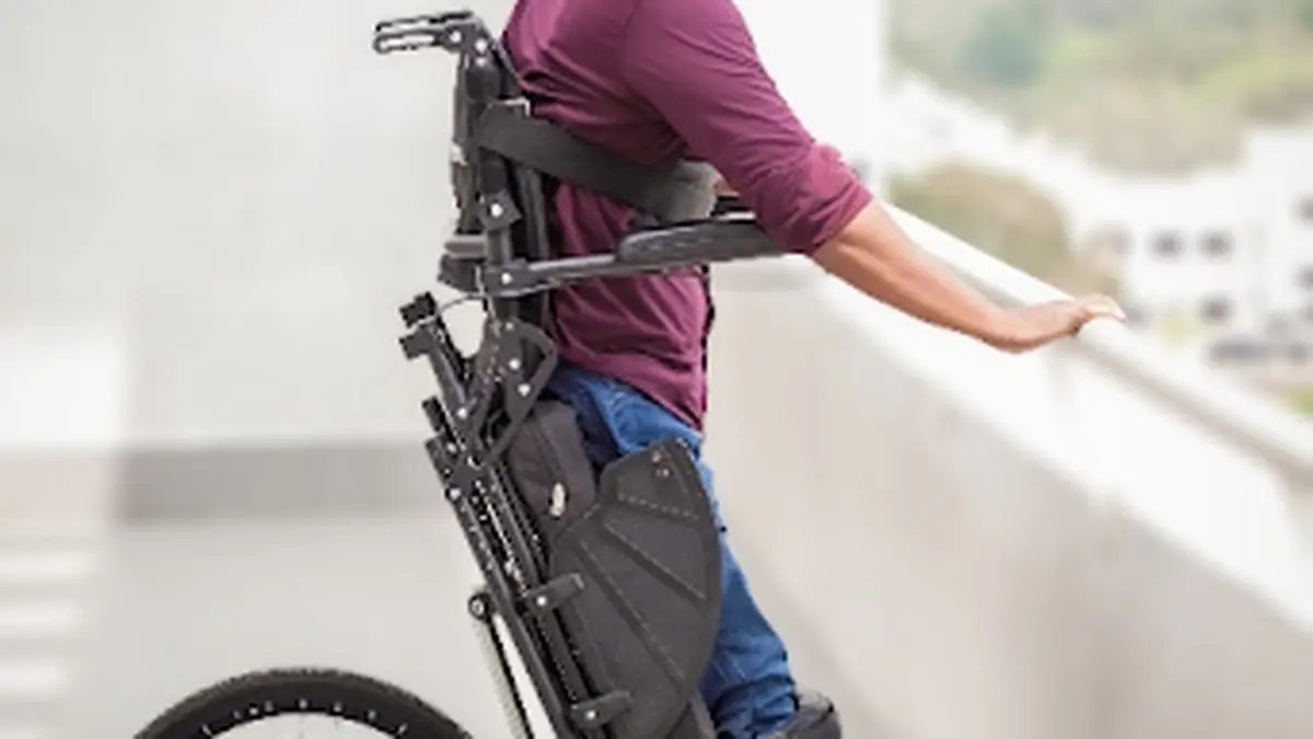 IIT Madras develops electric standing wheelchair - The HinduBusinessLine